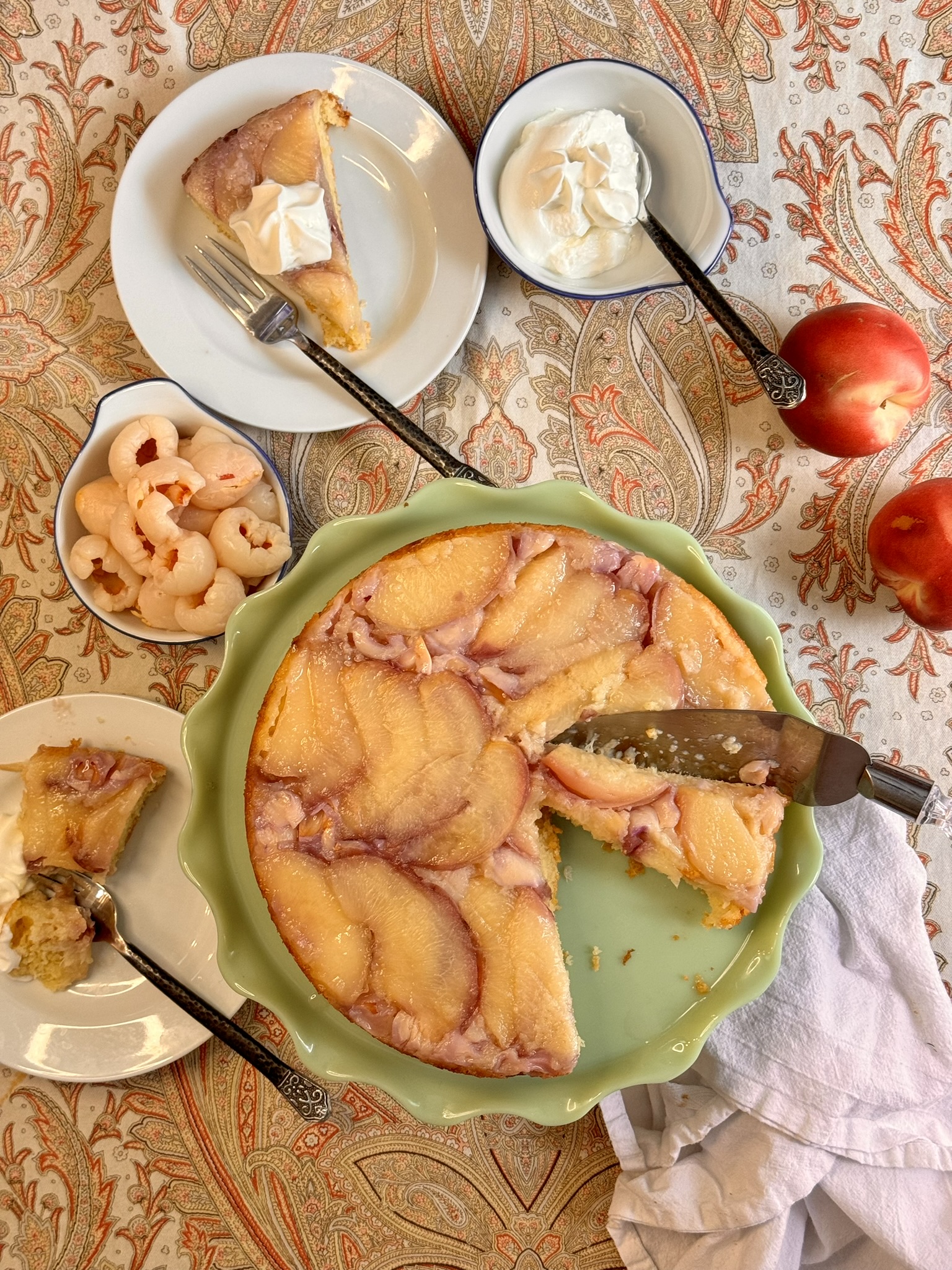 Breakfast – Robin & Willow