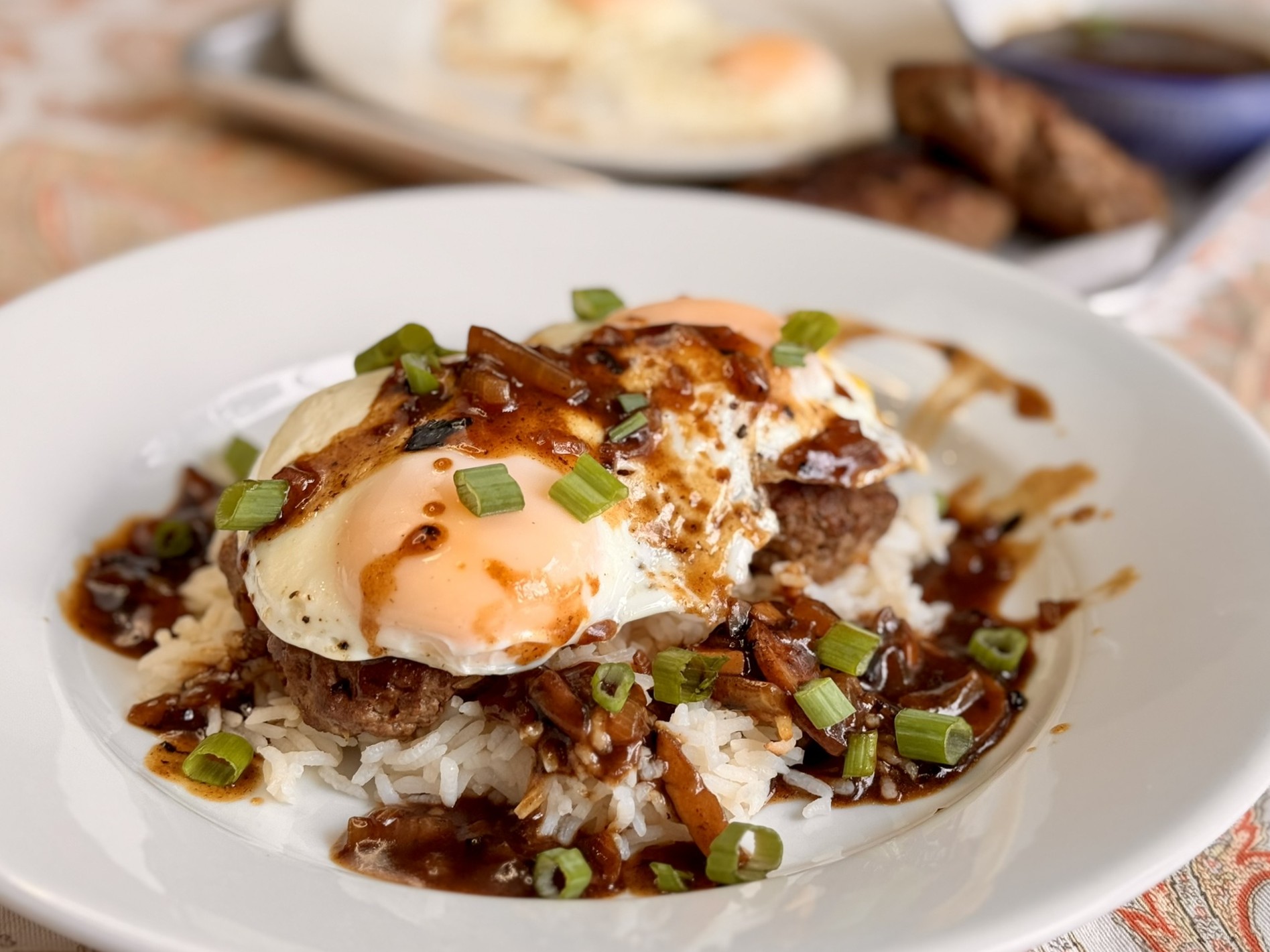 Loco Moco - Hawaiian Burger with Brown Gravy